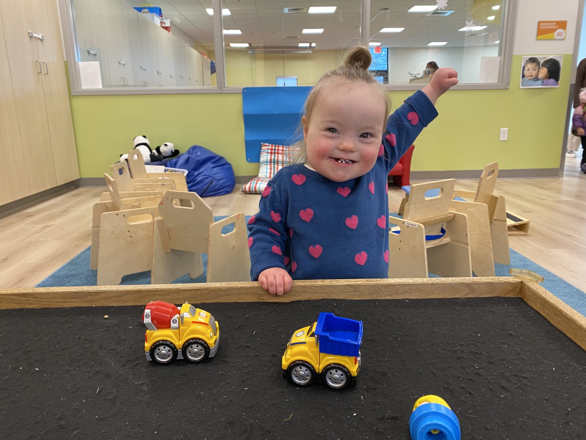 Meet Monet – Joya
